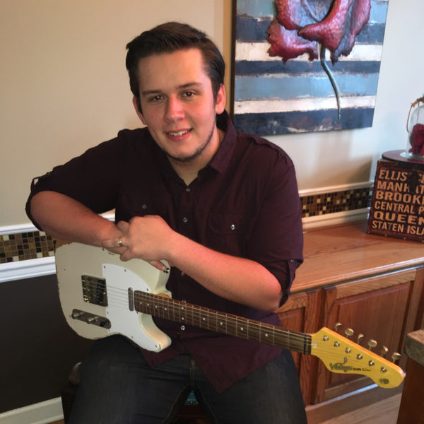 Levi Bowman – Vintage Guitars